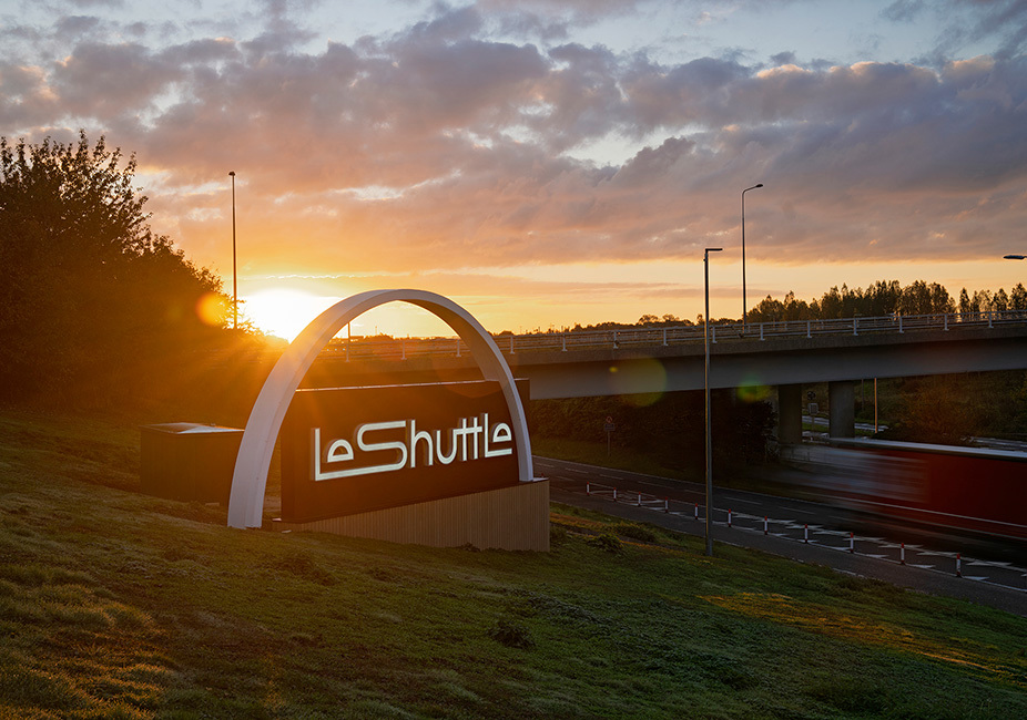 Eurotunnel LeShuttle™: In 35 Minuten über den Ärmelkanal... Jetzt buchen!